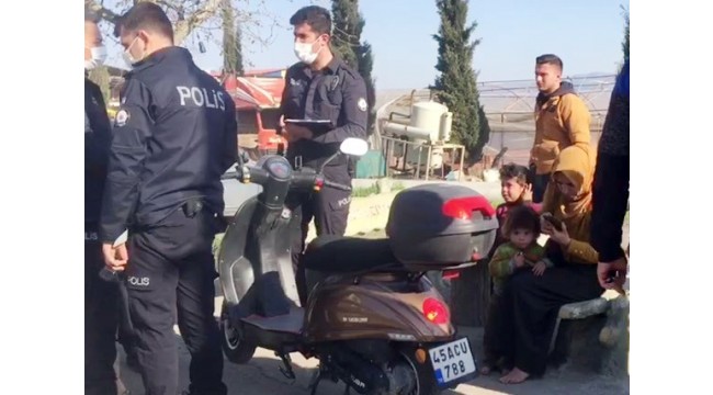 Yangında evde mahsur kalan anne ve 2 çocuğunu esnaf kurtardı - GÜNCEL ... Yangında evde mahsur kalan anne ve 2 çocuğunu esnaf kurtardı - GÜNCEL ...